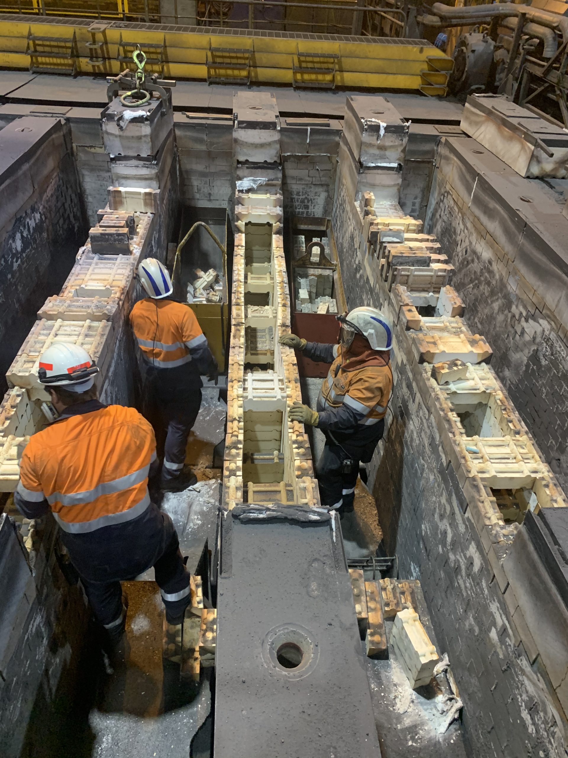 Smelting Aluminum Anodes